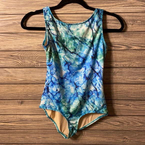 Tops | Dance Leo | Poshmark